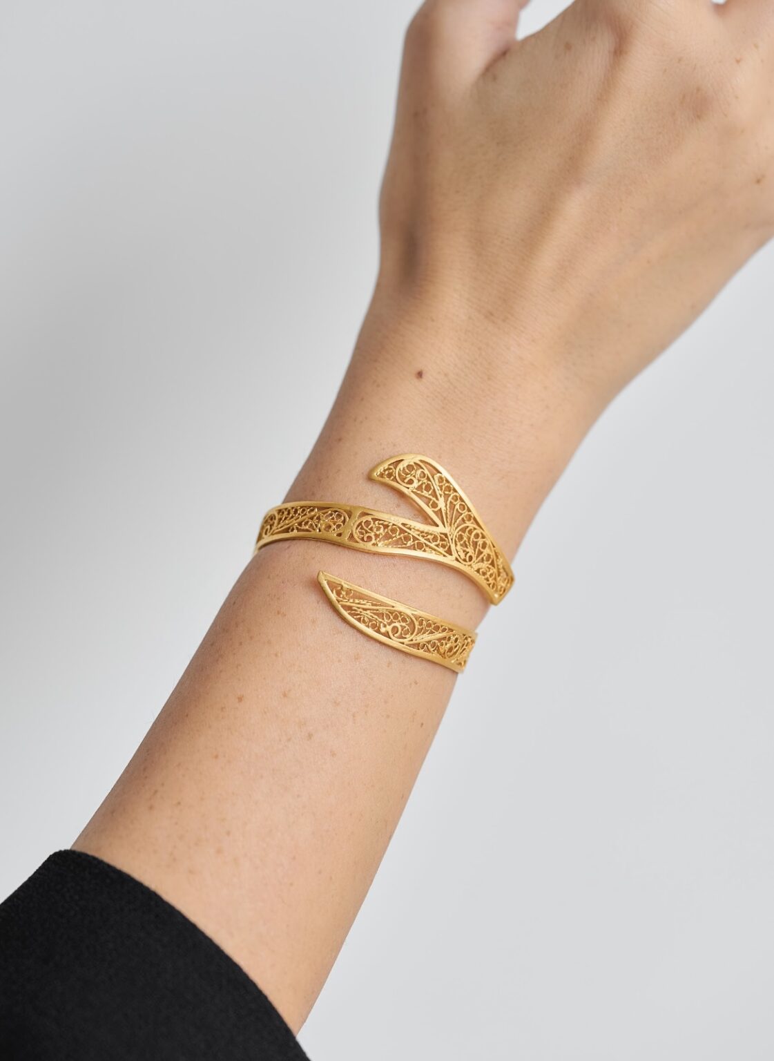 FILIGREE SPELL IT OUT BANGLE - GOLD PLATED | Sara Omran Jewelry